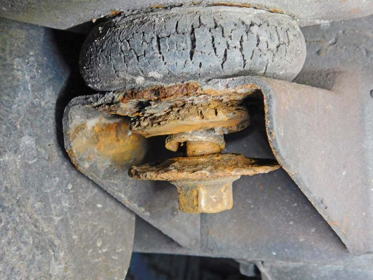 1963-1982 Corvette Body Mount Replacement Part 1 | Corvette Magazine