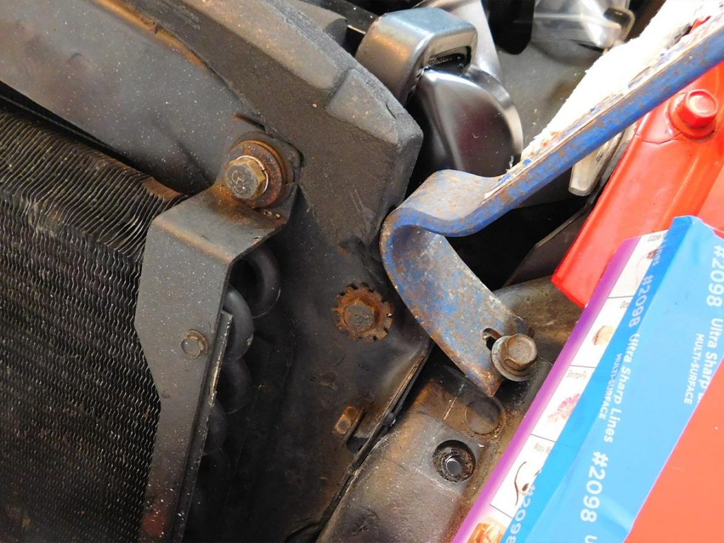 1968-1982 Corvette Radiator Install | Corvette Magazine