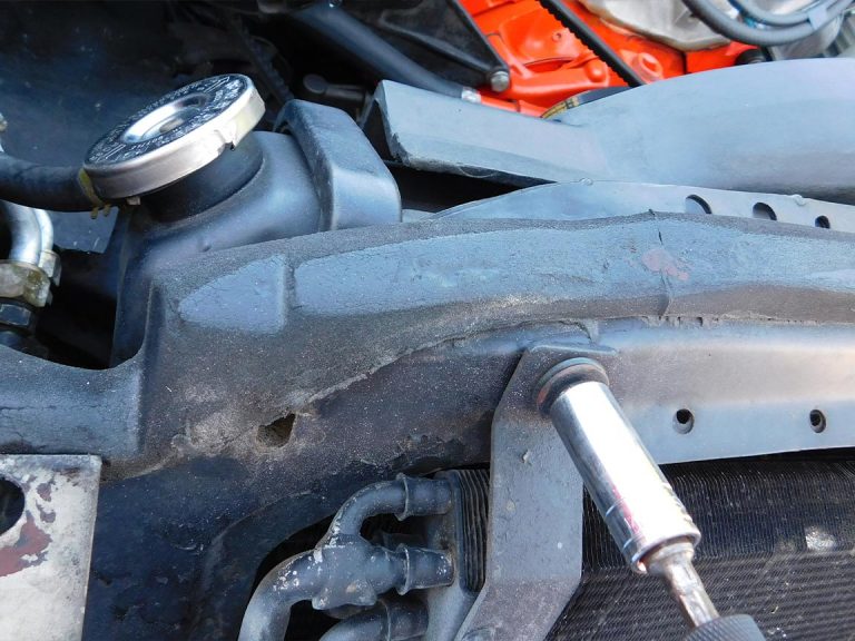 1968-1982 Corvette Radiator Removal | Corvette Magazine