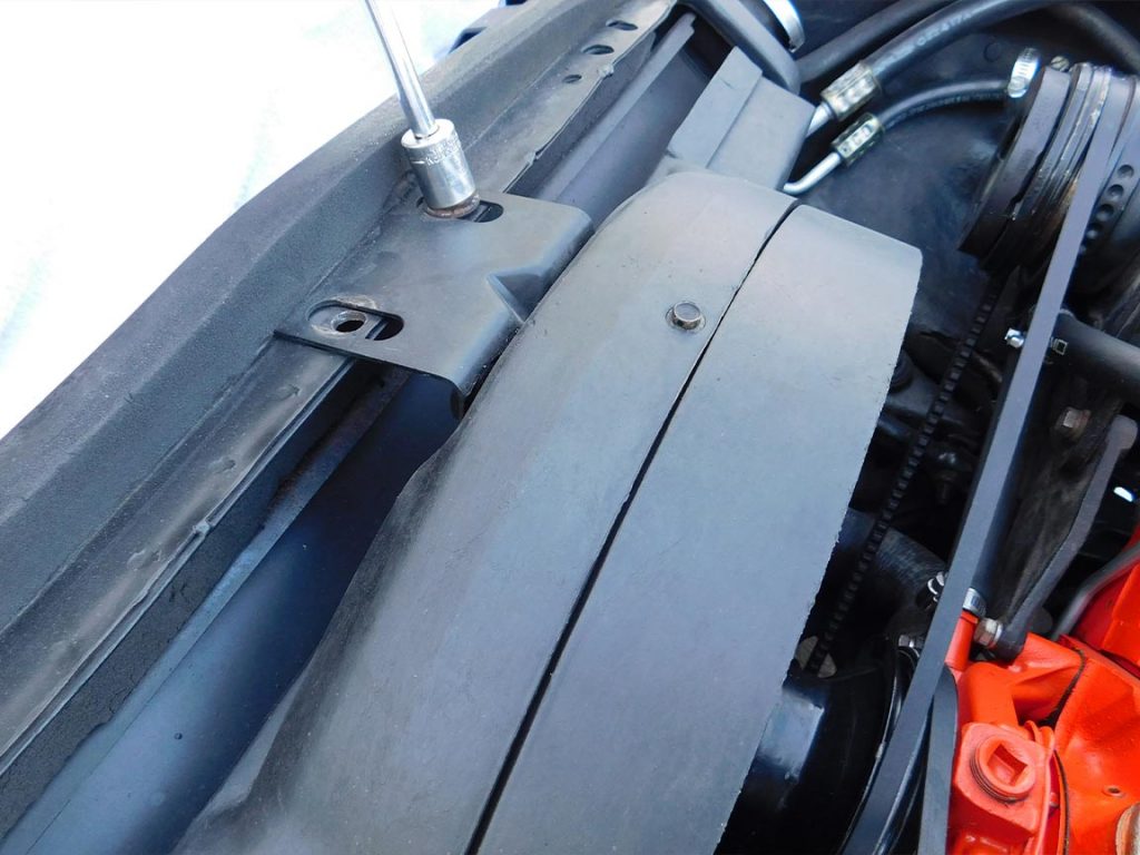 1968-1982 Corvette Radiator Removal | Corvette Magazine