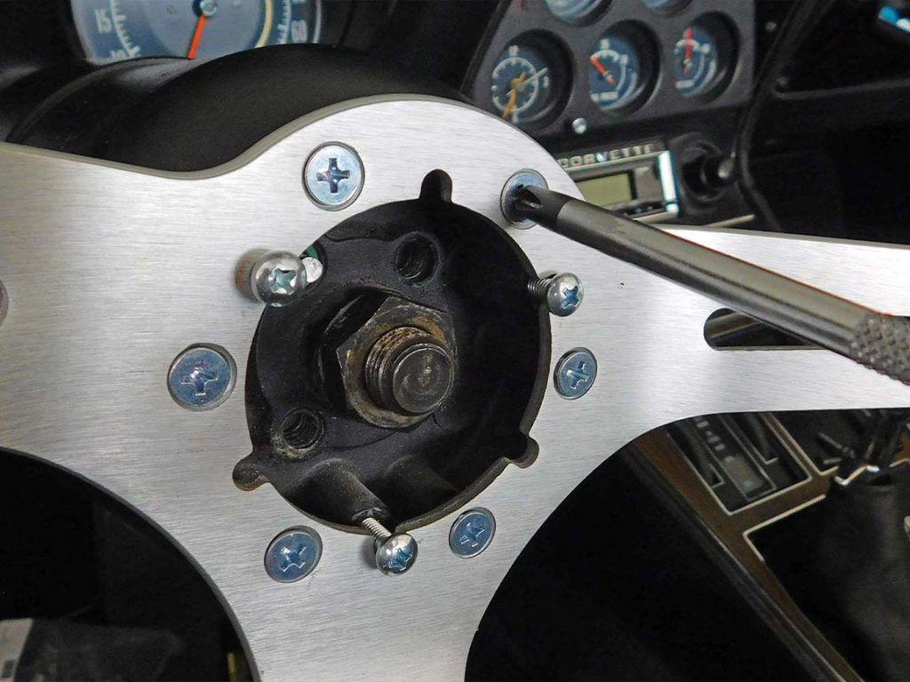 1969-1975 Corvette Horn Button Switch Replacement | Corvette Magazine