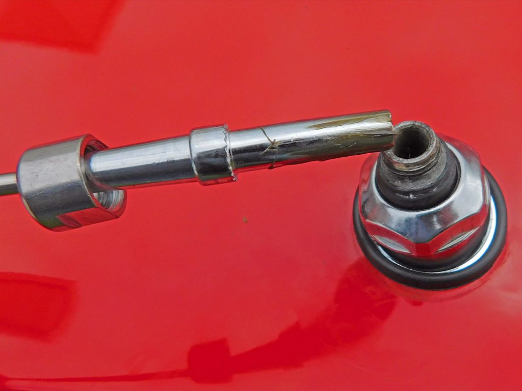 1969-1977 Corvette Antenna Replacement | Corvette Magazine