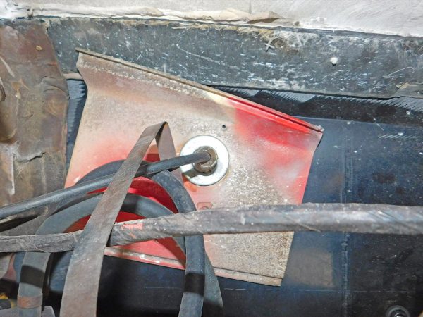 1969-1977 Corvette Antenna Replacement | Corvette Magazine