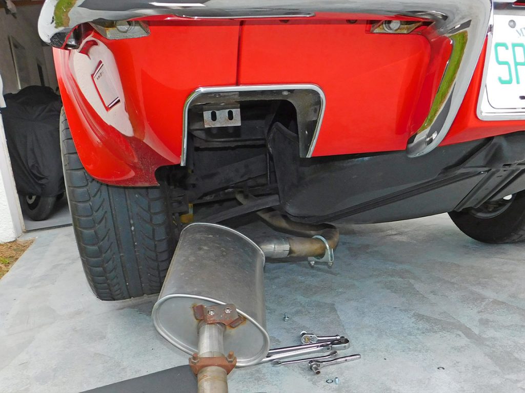 1969-1977 Corvette Antenna Replacement | Corvette Magazine