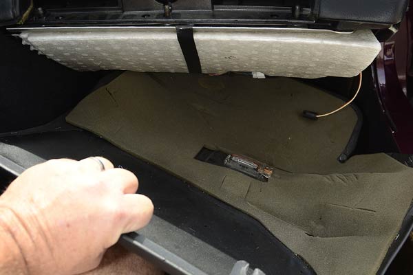 C4 Corvette Sound System Upgrade: Part 1–Installing a Modern Receiver ...