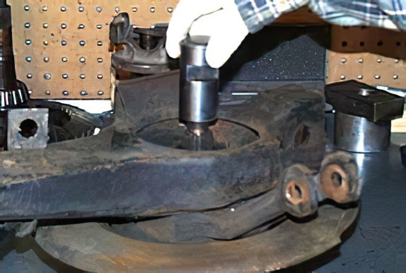 How to Rebuild 1965-1982 Corvette Rear Trailing Arm & Wheel Bearings ...