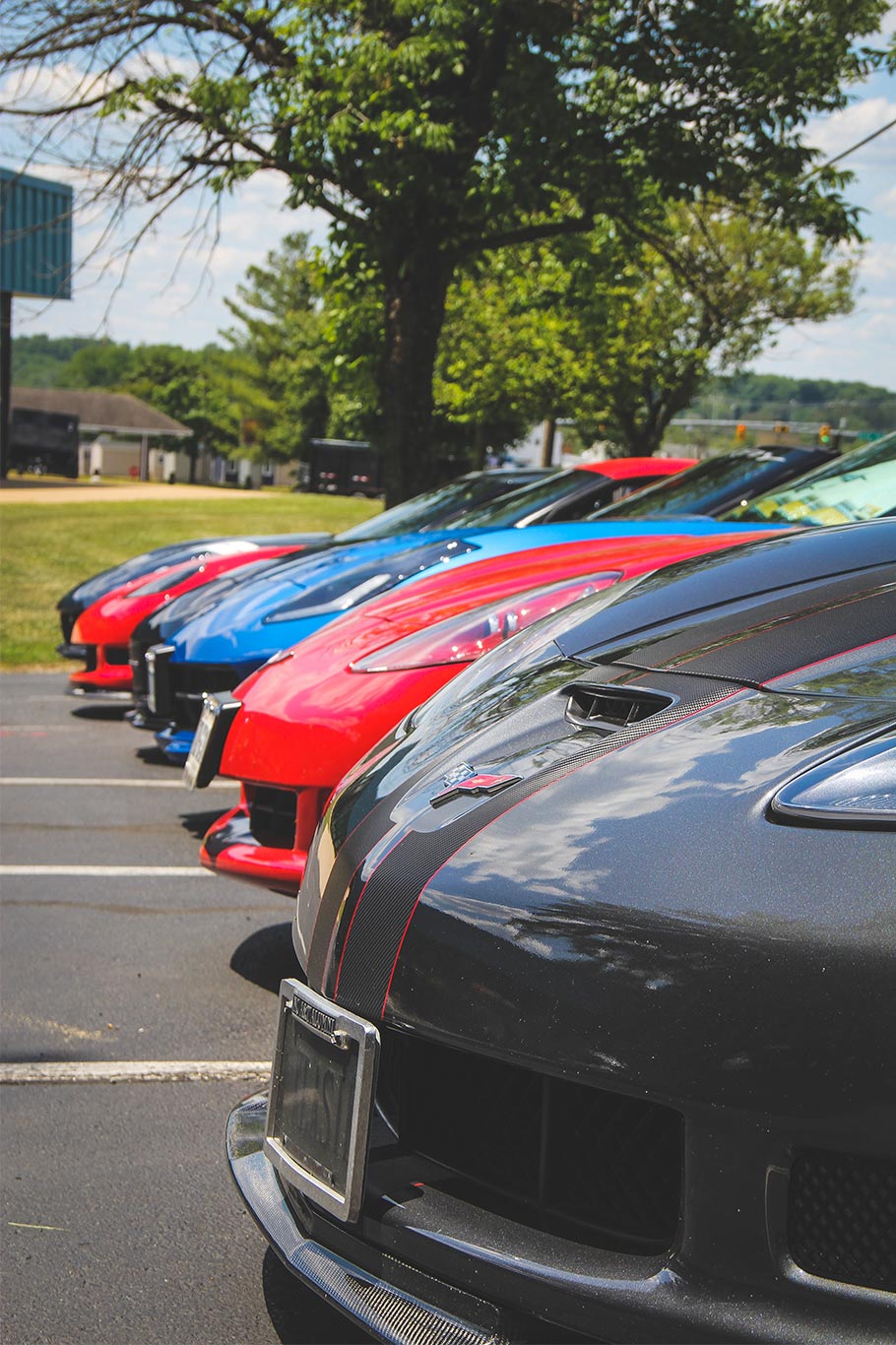 Custom Classic Corvette Club Visit | Corvette Magazine